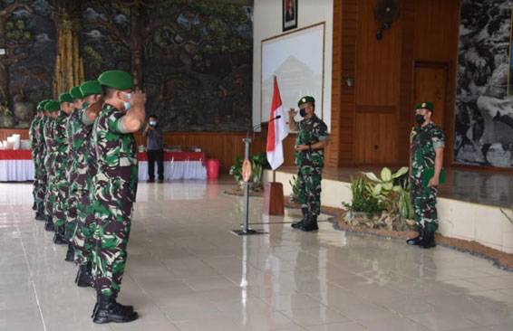 213 Personel Korem 174 Merauke Naik Pangkat